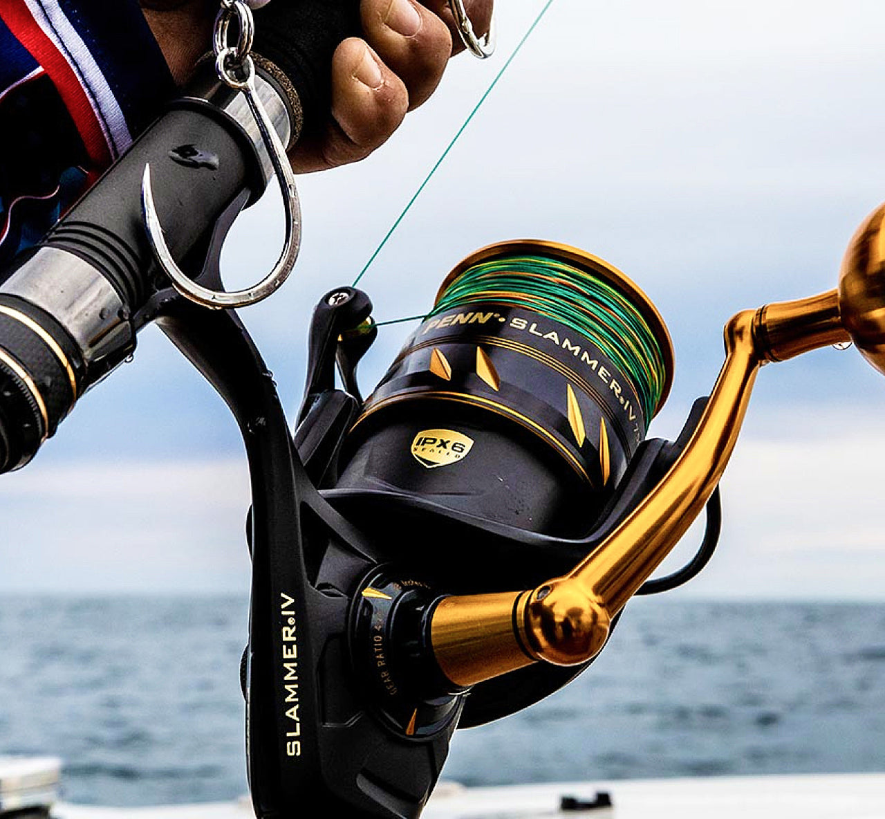 Size 10000 Spinning Reels